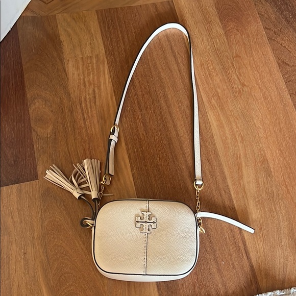 Tory Burch | Bags | Tory Burch Cream Camera Crossbody Bag With Gold ...